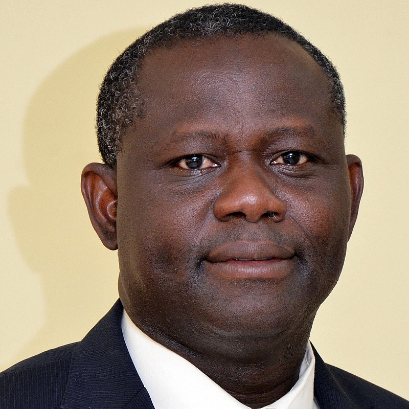 GIJ 1987-89 Year Group Congratulates Prof Amin Alhassan