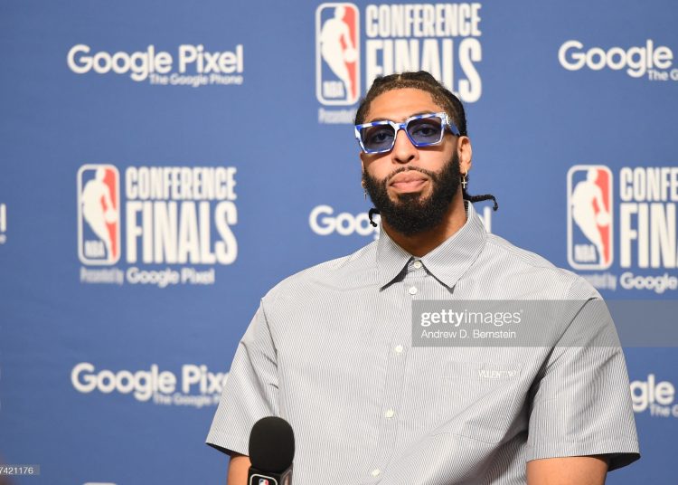 NBA: Anthony Davis signs three-year, $186 million contract extension ...