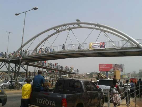 Pedestrians refuse to use KNUST footbridge