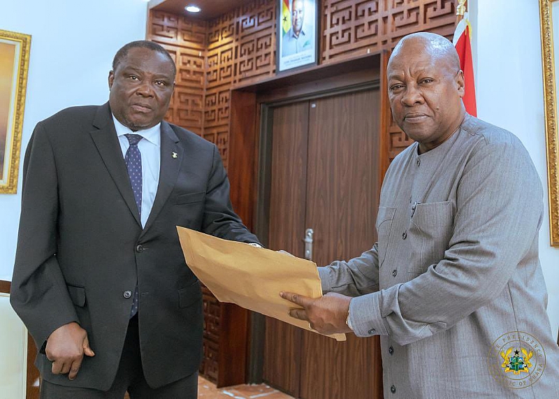 CJ removal: Mahama receives report on first petition from Probe committee