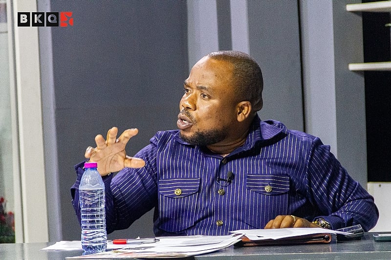 ‘Your behaviour needs to be checked; stop the theatrics and get to work ...