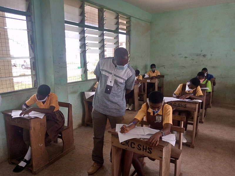 Pass Your BECE And Enjoy Free SHS---Obuasi East DCE To Candidates Pass Your BECE And Enjoy Free SHS---Obuasi East DCE To Candidates
