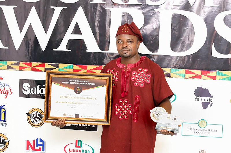 E/R:Kenneth Asare Frimpong emerges winner as Regional Site Guide Of The ...
