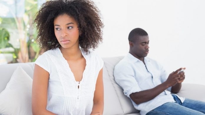 Relationship: 5 Signs You Are A Side ‘Chick’