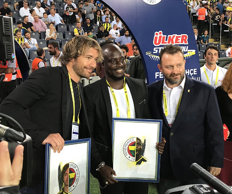 Fenerbahçe Honours Former Black Stars Skipper Stephen Appiah