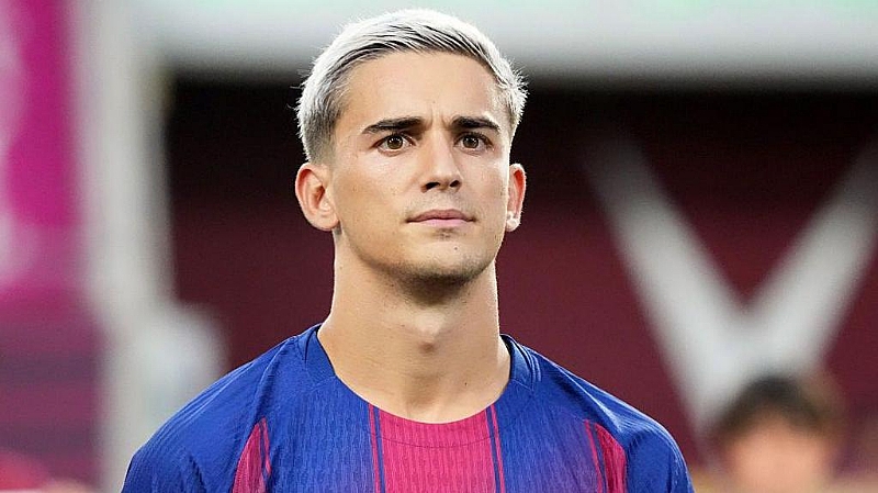 Barcelona: Gavi out for up to five months after knee surgery