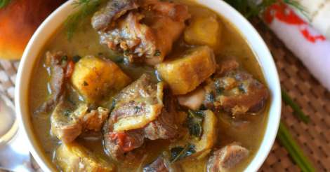 YHow To Prepare Plantain And Goat Meat Peppersoup