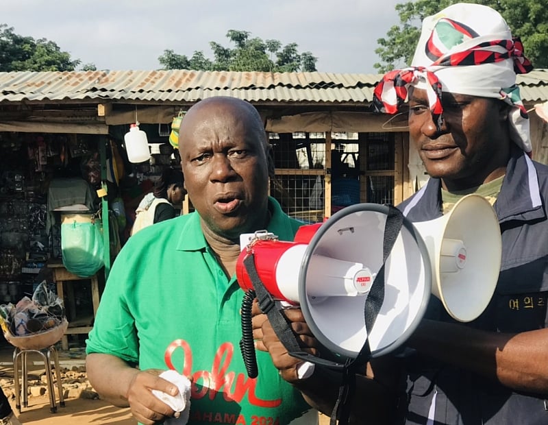 Stop the social media warfare and let's have peaceful internal ...