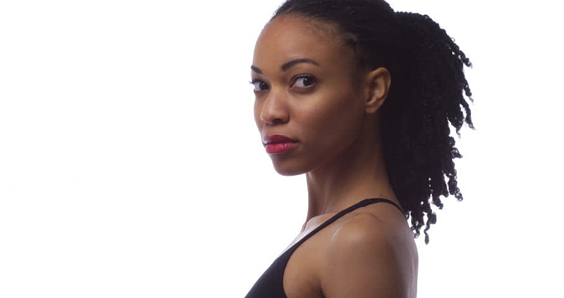 6 Types Of people A Strong Woman Keeps In Her Life