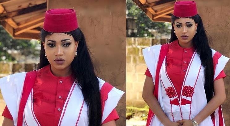 Nollywood Actress, Queeneth Hilbert, Steps out in Sexy Agbada