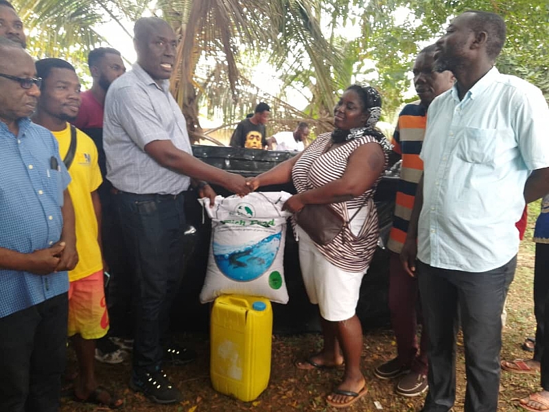 Ministry of Fisheries donates fish farming inputs to youth groups in ...