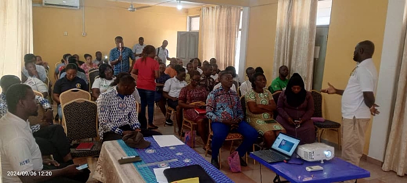 Health service workers call for immediate suspension of HSWU Fund