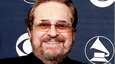 Tributes paid to US music producer Phil Ramone