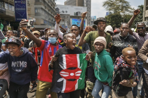 Scattered anti-government protests in Kenya defy police bans