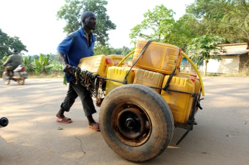 War on extreme poverty faces challenges in Africa: World Bank