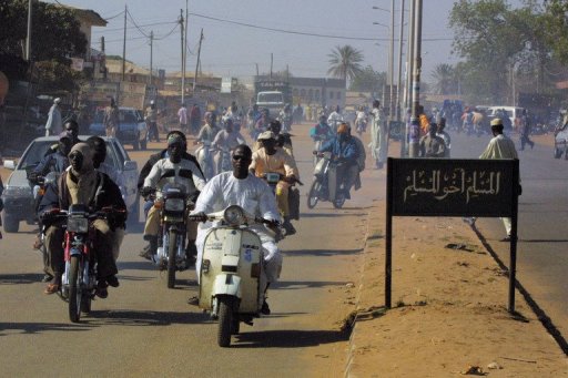 Gang kills 19, burns homes in Nigerian village raid