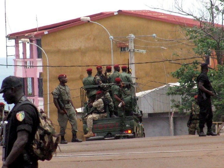 Guinea lifts media ban on president attack