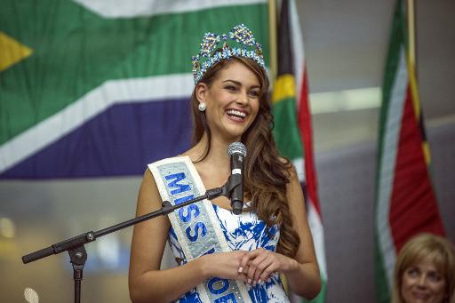 Hero's welcome for SAfrica's first Miss World in 40 years