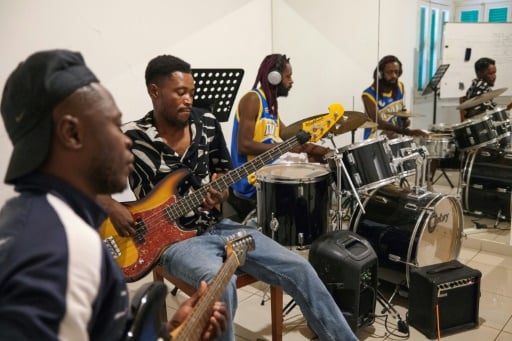 How Music Streaming Sites Are Helping Indie Artists in Ghana