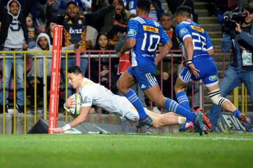 Stevenson try seals 'ugly' rugby win for Chiefs