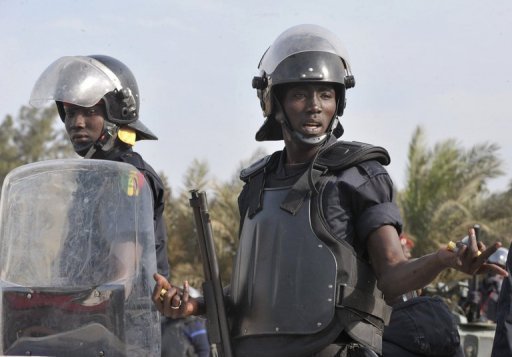 Senegal police deploy before opposition prayer meeting