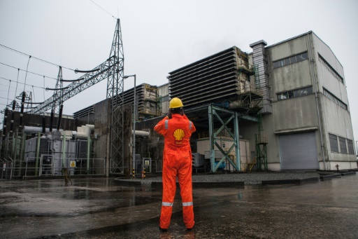 Shell sells onshore Nigeria unit, exits Niger Delta