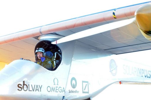 Solar plane makes flight over Moroccan desert