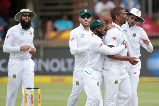 South Africa stretch lead in first Sri Lanka Test