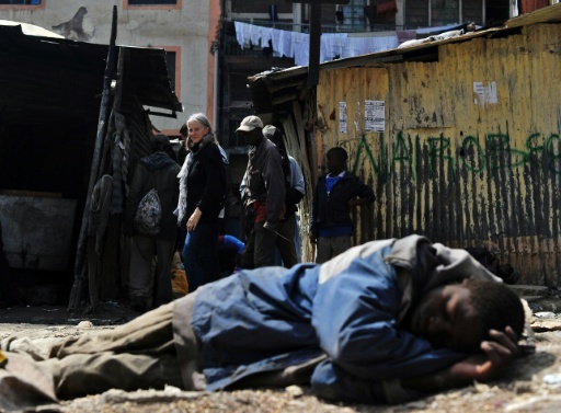 Street kids struggle for survival in Kenya