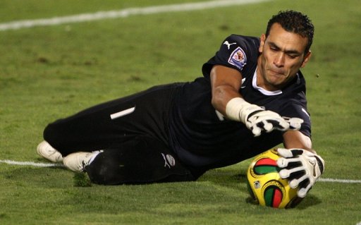 Sudanese fans stone Egypt star Al Hadary