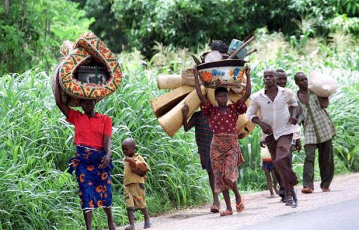 Thousands flee communal clashes in central Nigeria