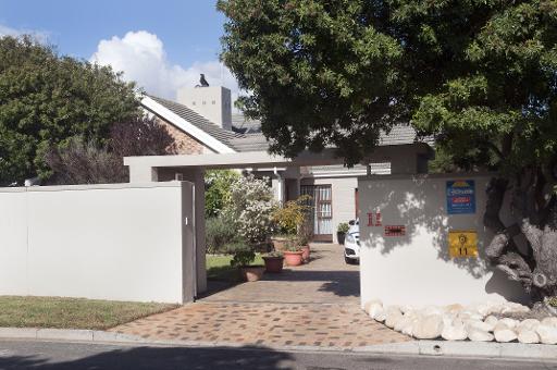 Tutu home burgled during visit to Mandela memorial