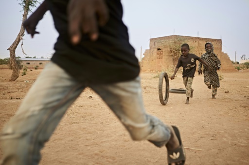 Caught up in Sahel war, Mali villagers flee to uncertainty