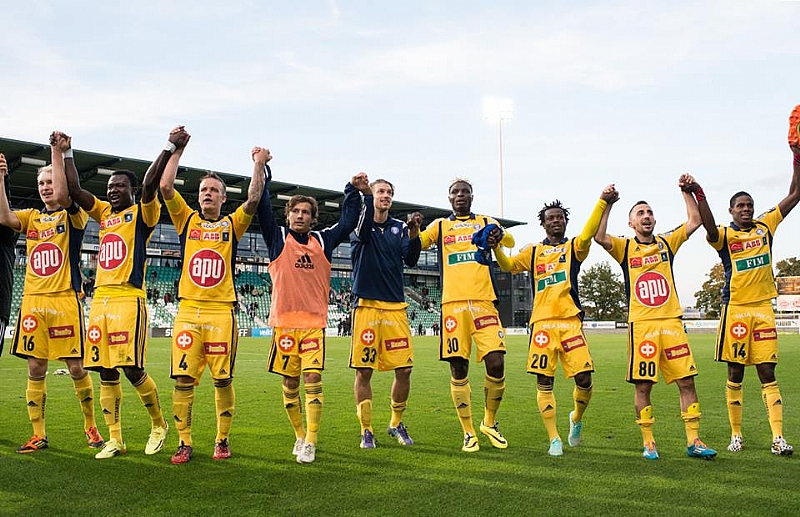 EXCLUSIVE INTERVIEW: Ghana midfielder Anthony Annan talks ...