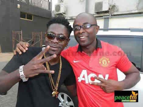 Shatta Wale's Father Apologises To Kwasi Aboagye