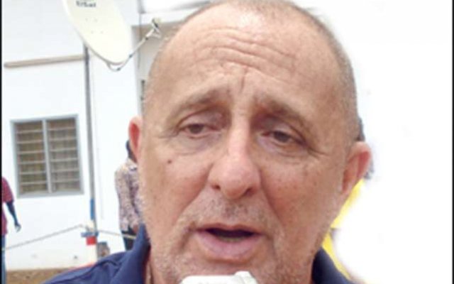 Hearts Need A Good Coach – Zakkour