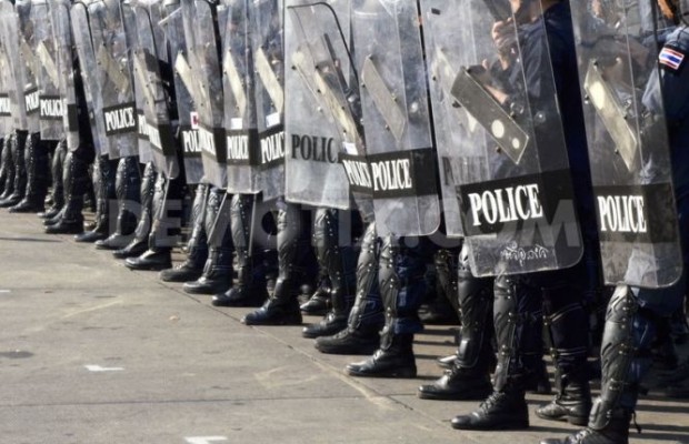 Police Hold Crowd Control Exercise