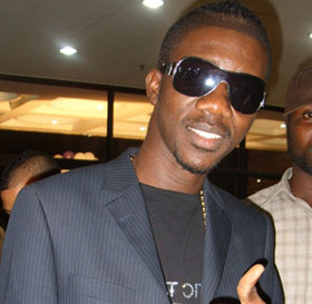 I Taught Tic Tac How To Sing Well - Roro