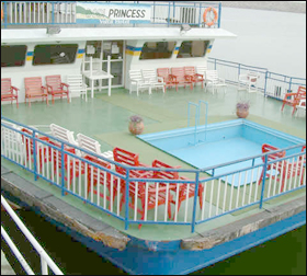 Dodi Princess Hosts Valentine Lovers