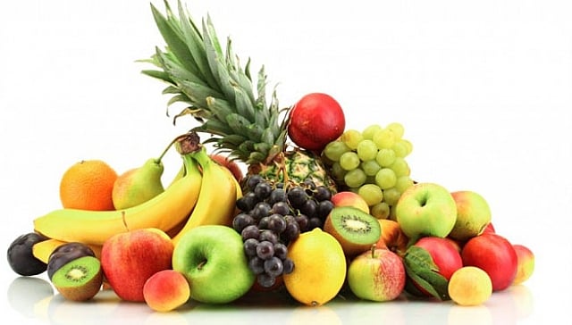 The Amazing Healing Properties of 13 Common Fruits