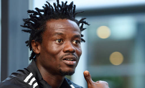 Anthony Annan: Finnish champions HJK fighting to keep Ghana midfielder