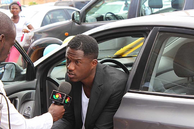 Joey B Gets Car Prize From Midland As 2014 VGMA New Artiste Of The Year