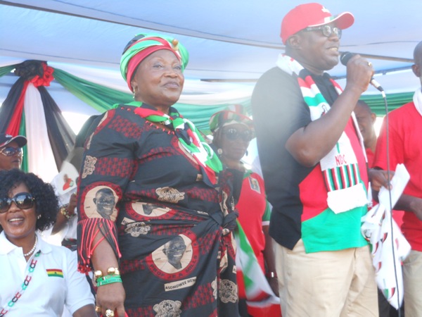 Ofosu Ampofo shakes Tema …As he launches Campaign