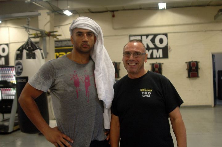 AliAdams Spars Tyson Fury To Prepare For Prizefighter