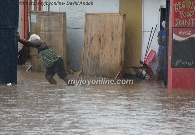 Spillage of Weija dam causes 'severe' flooding at Glefe, Opetekwei