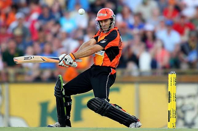 Simon Katich confirms retirement from all forms of cricket