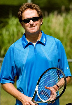 Pro tennis Coach Kelly Gunterman visits Ghana