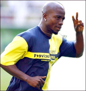 Ghana Honours Stephen Appiah