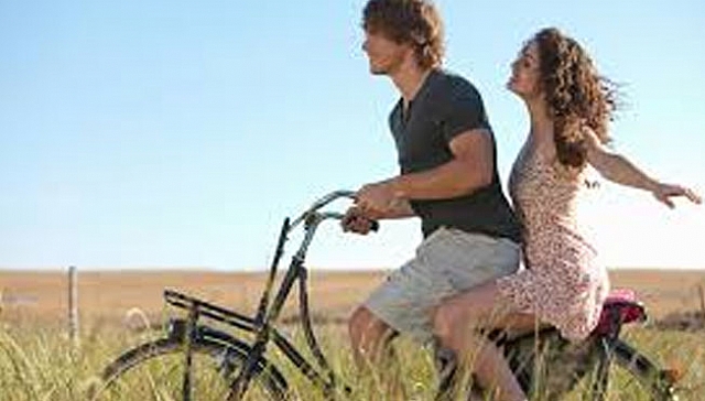 HOW TO NURTURE LOVE IN YOUR MARRIAGE