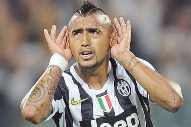 Paper Transfer Talk: Contrasting Vidal to Man Utd stories